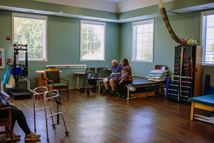 Oak Grove Rehabilitation » Living & Care Options » Oak Grove
